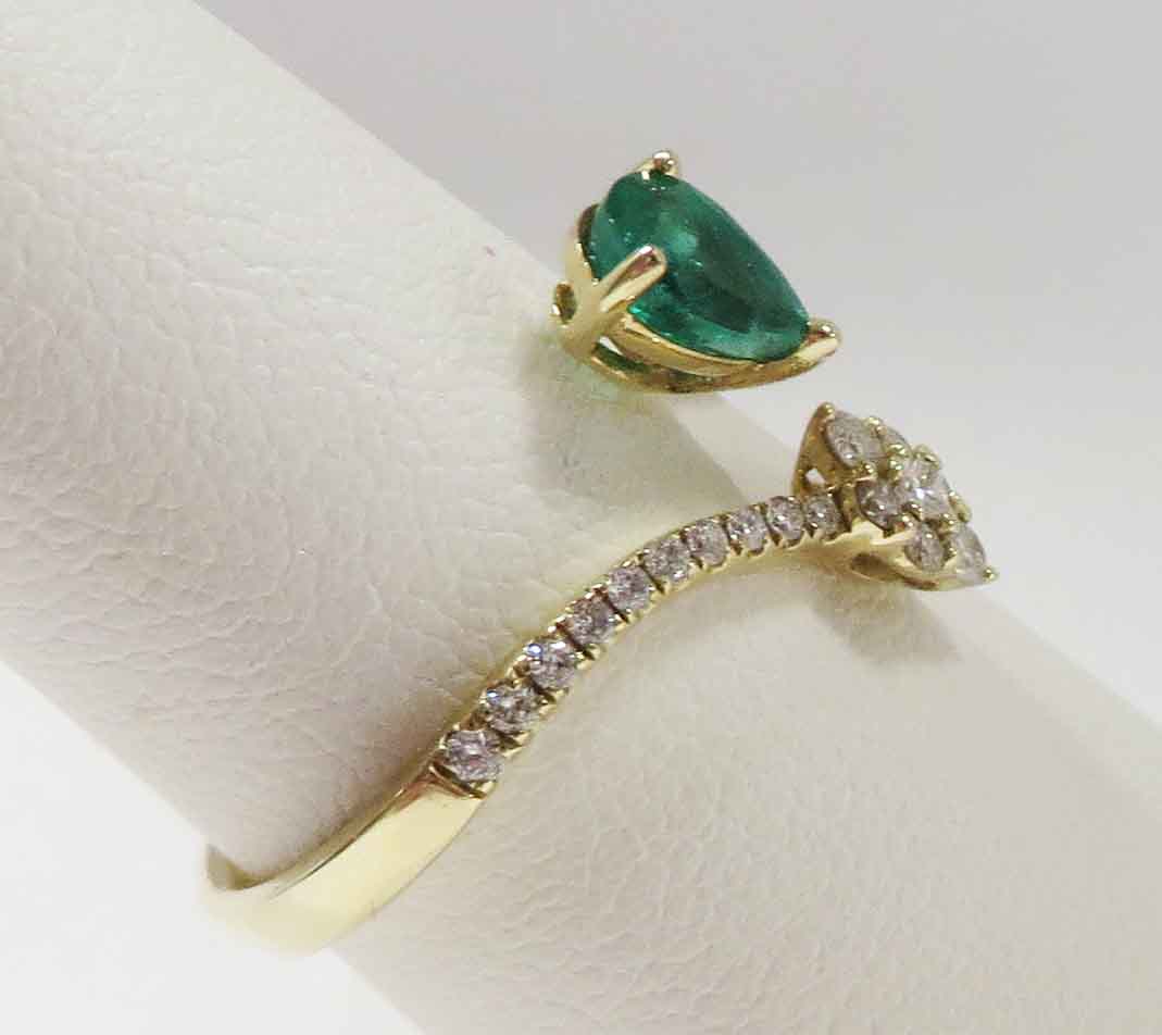 The Teardrop Crown - Sarah's Vintage & Estate Jewelry Inc.